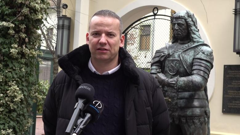 A szerbiai választásokon való részvételre buzdítja a délvidéki ...